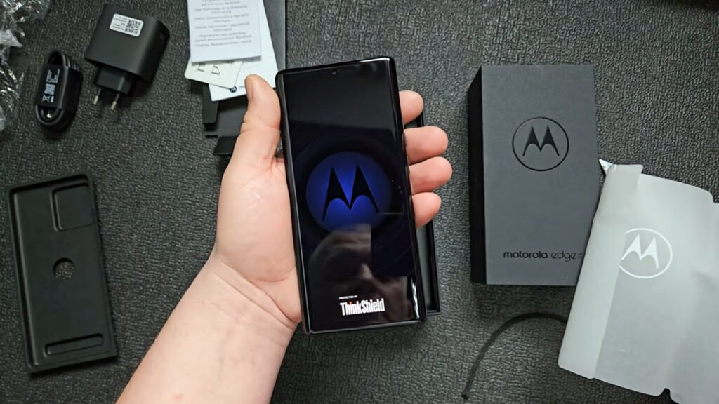 Fix Motorola Edge 40 Pro Stuck on Boot Start screen logo - Android ...